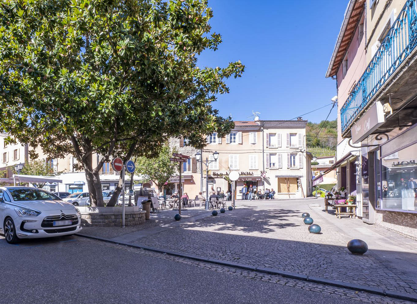 Condrieu, pôle d'attraction dynamique - Mairie de Condrieu (69420)